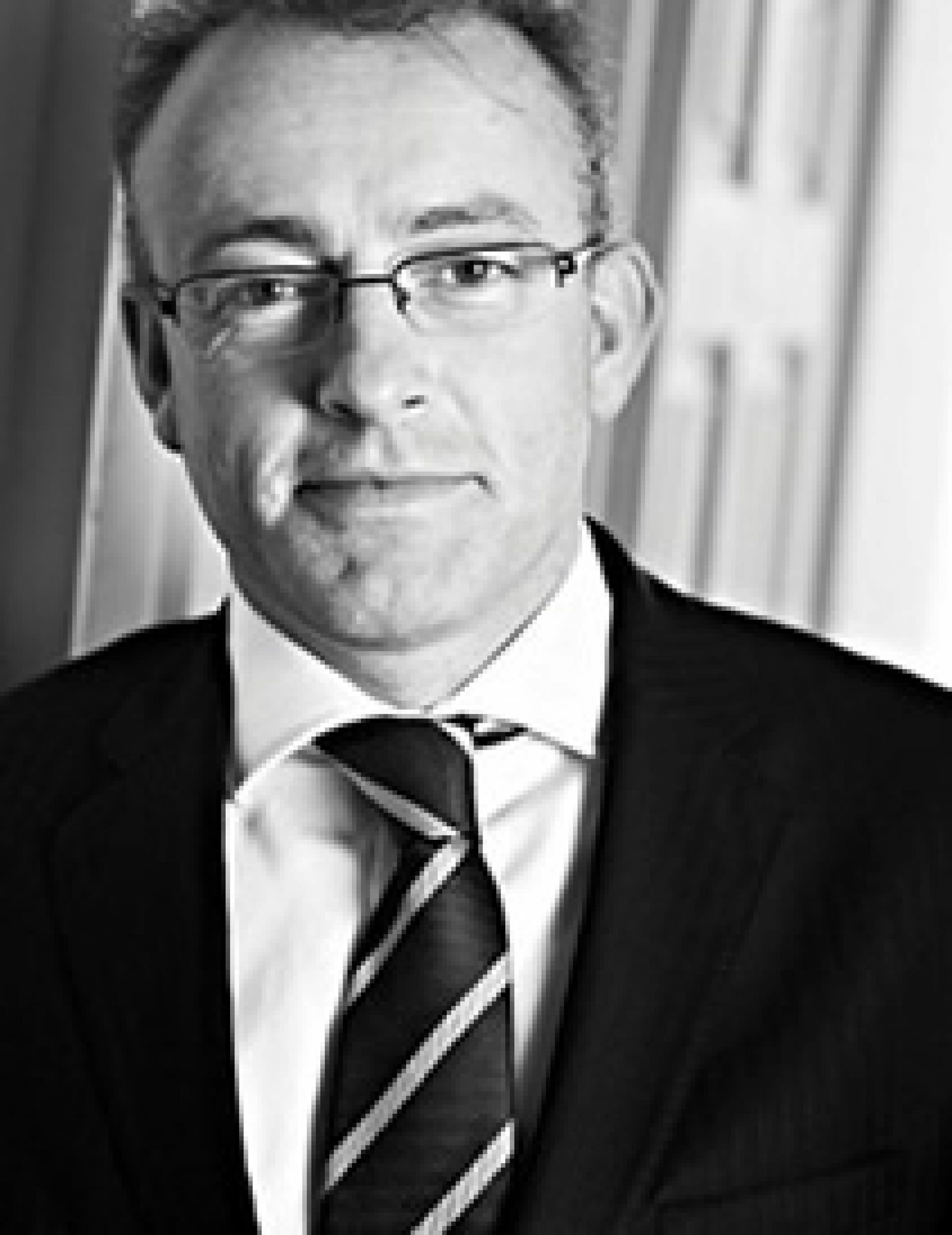 Mr Sam Church – Consultant Knee Surgeon BSc MB BS FRCS (Tr & Orth ...